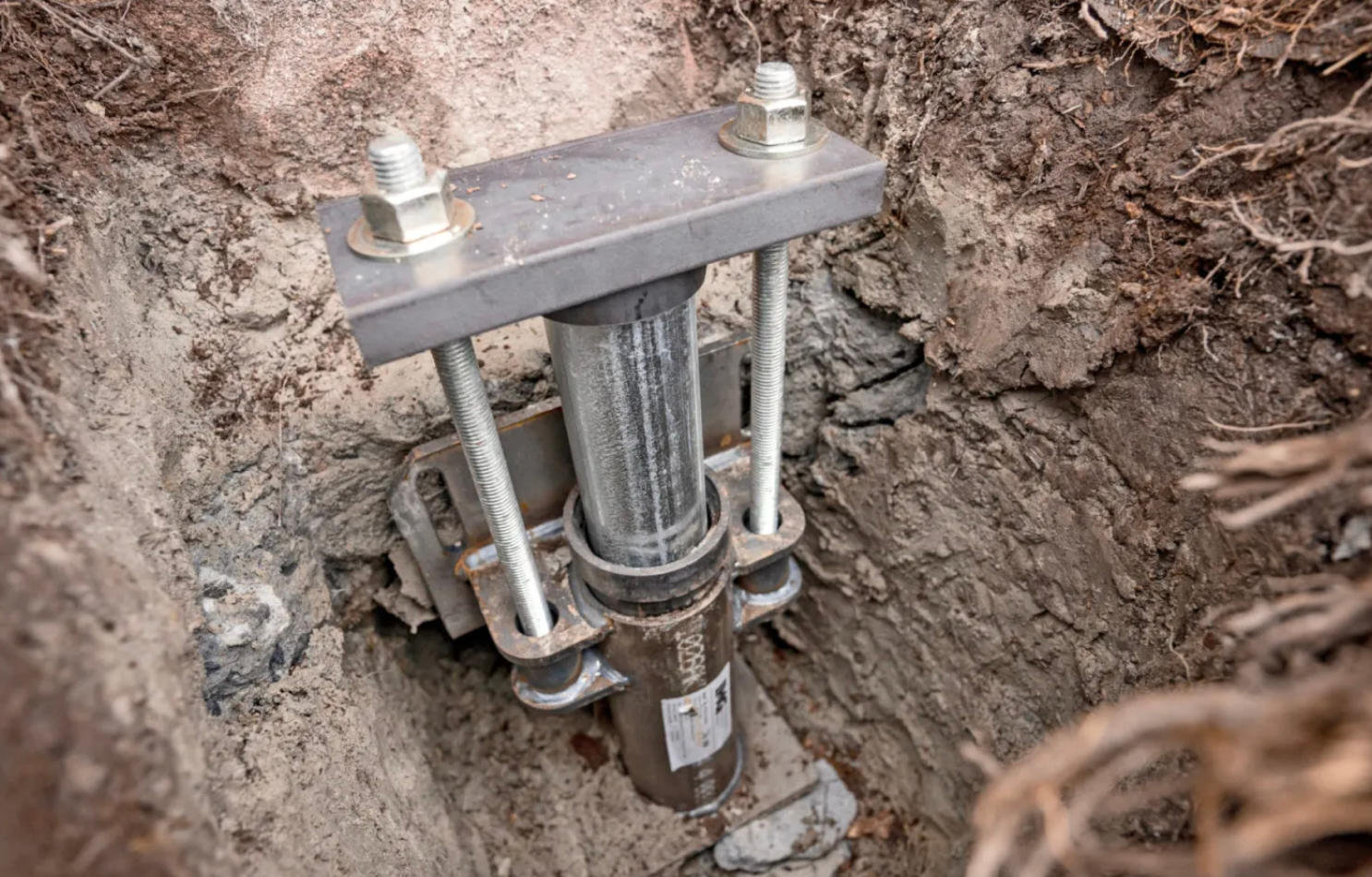 How Push Piers Repair a Sinking Foundation